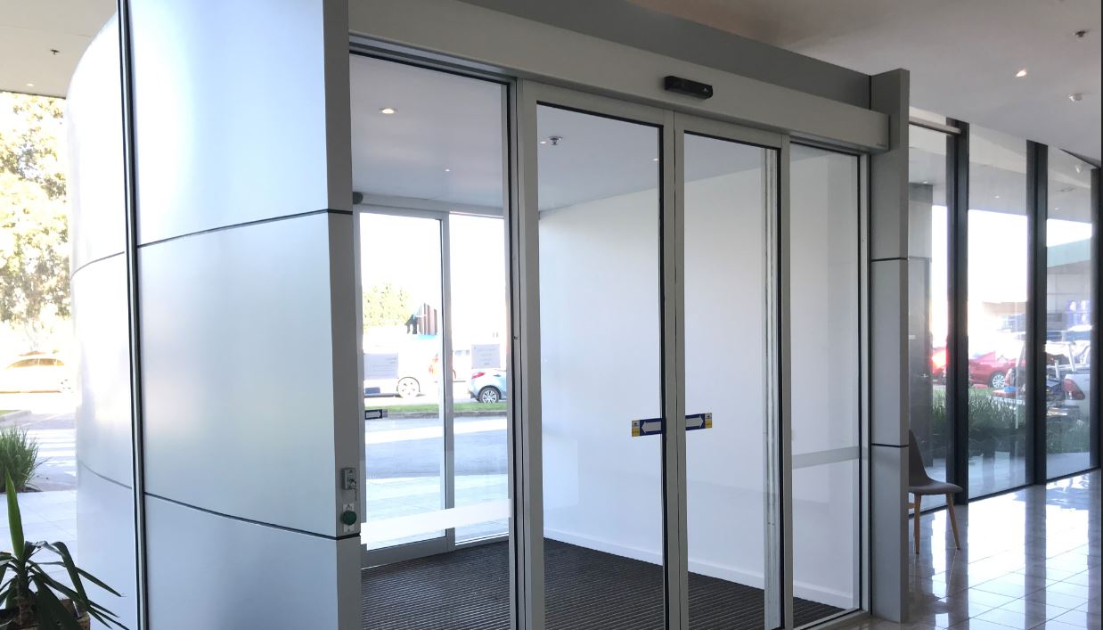 How to Choose the Right Automatic Door: Sliding or Swing? - Stride Access